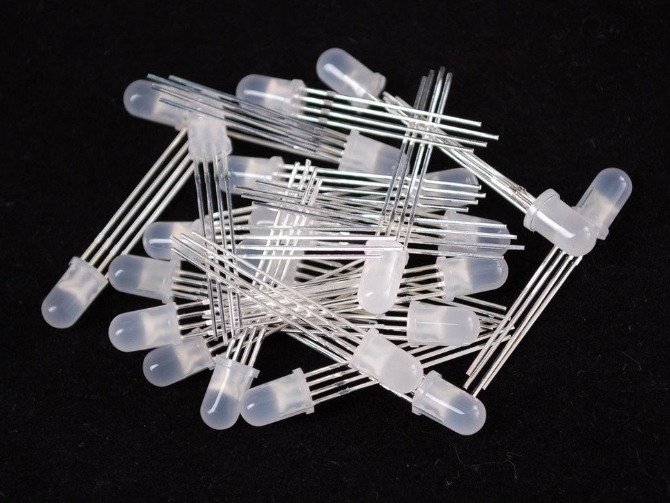 Diffused RGB (tri-color) LED - Common Anode - Melopero Electronics